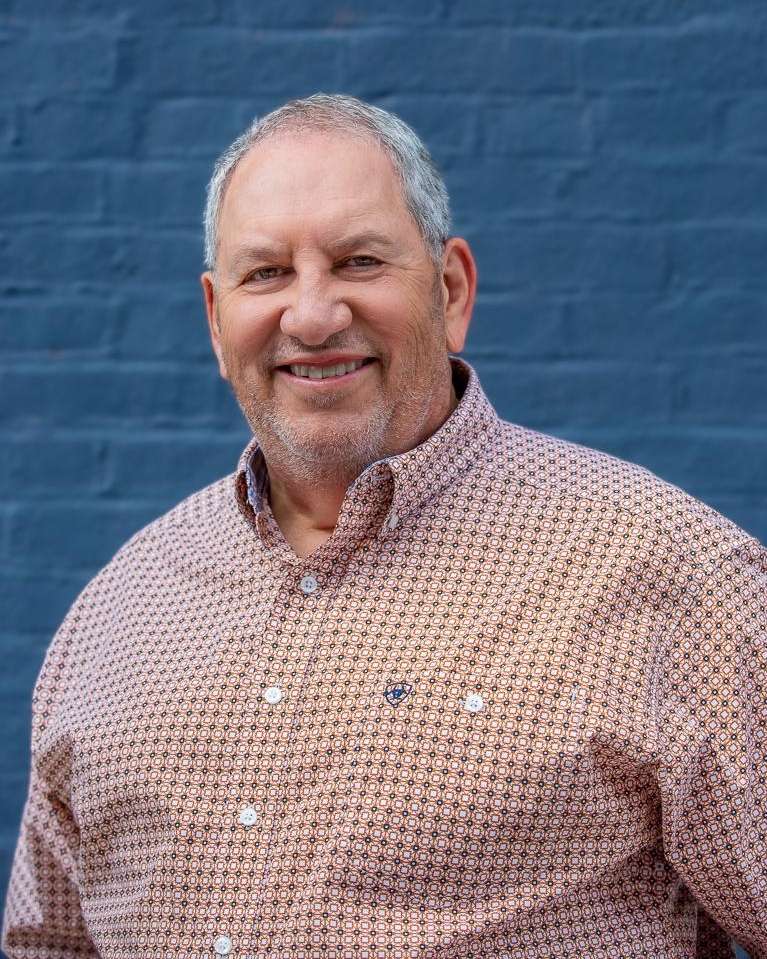 Dentist in Belleville IL | Dr. Steven Newbold